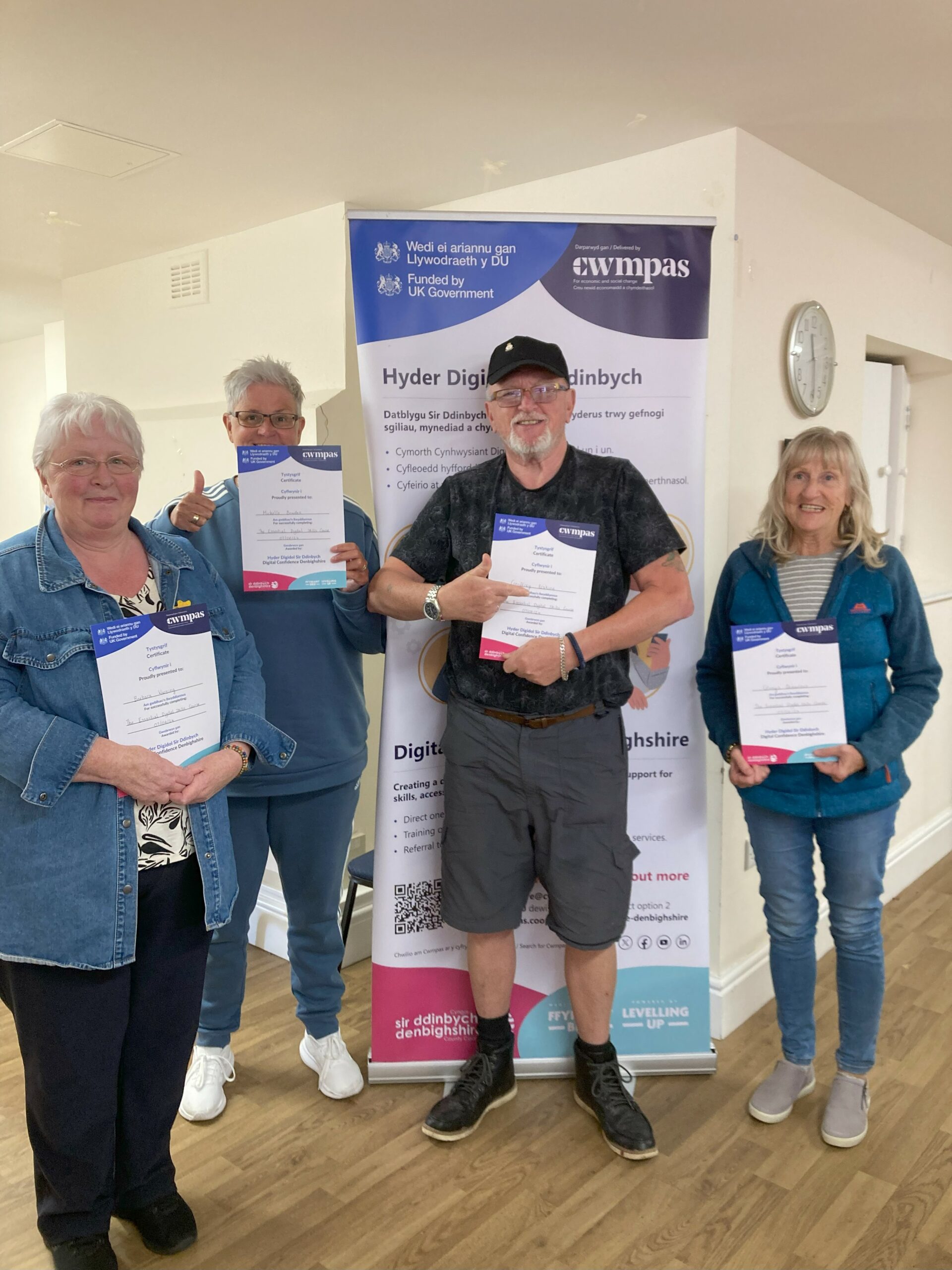 Digital Confidence Denbighshire - Cwmpas